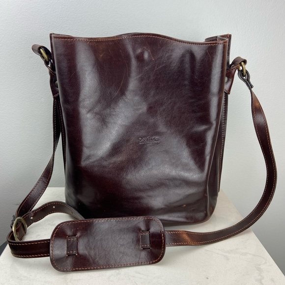 Old Angler | Bags | Vintage Old Angler Made In Italy Dark Brown Leather ...